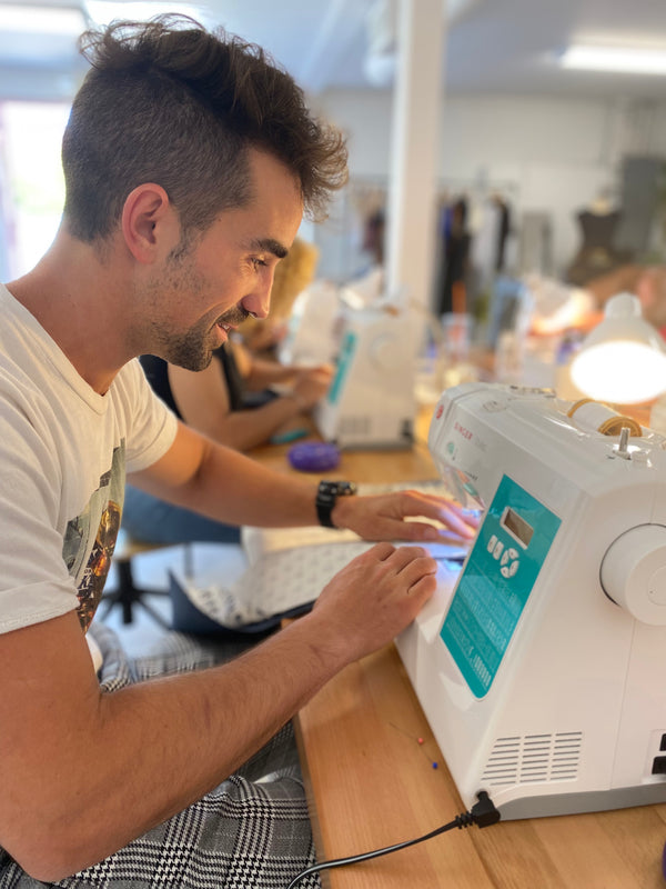 Intro to Sewing - Moving Thread - Sewing Classes Los Angeles